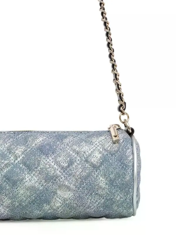 Guess Giully Quilted Shoulder Bag