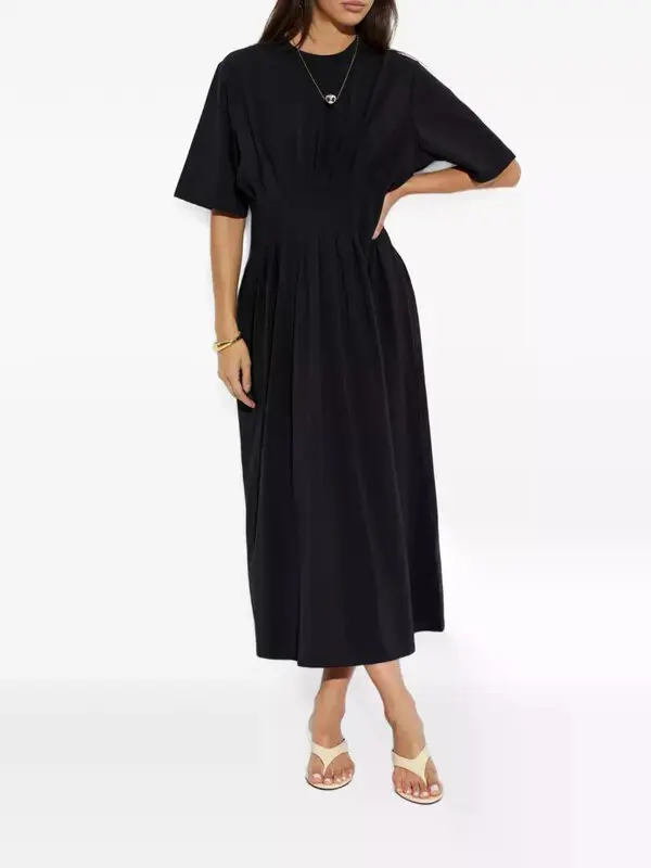 GESTUZ Pleated Midi Dress - Black