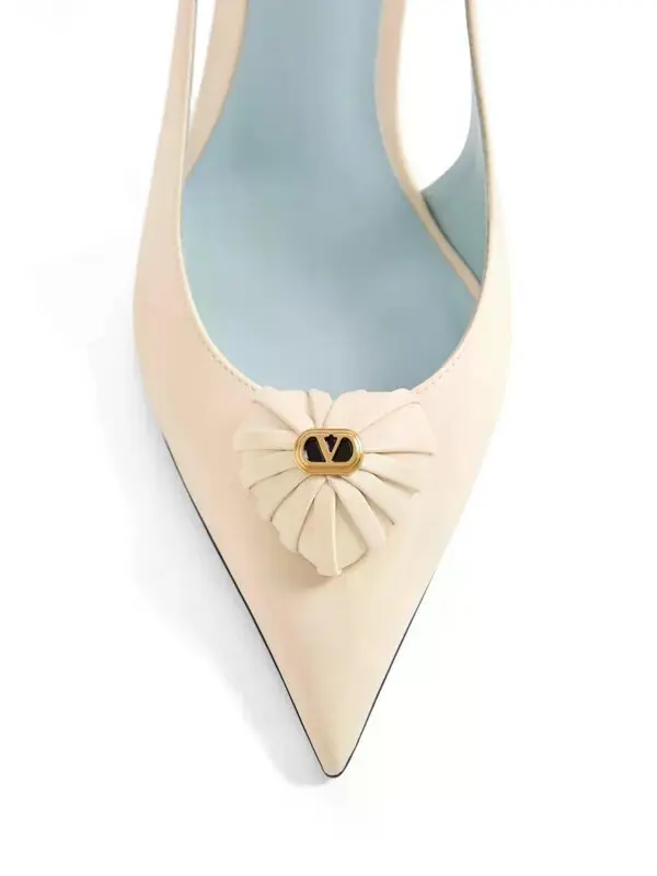 Valentino Garavani Coeur Royal Slingback Pumps - Neutrals