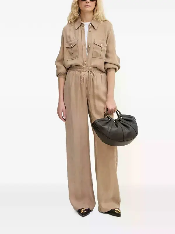 Guess Classic Collar Shirt With Chest Pockets - Neutrals