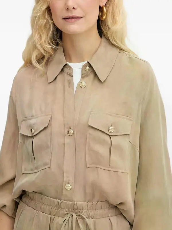 Guess Classic Collar Shirt With Chest Pockets
