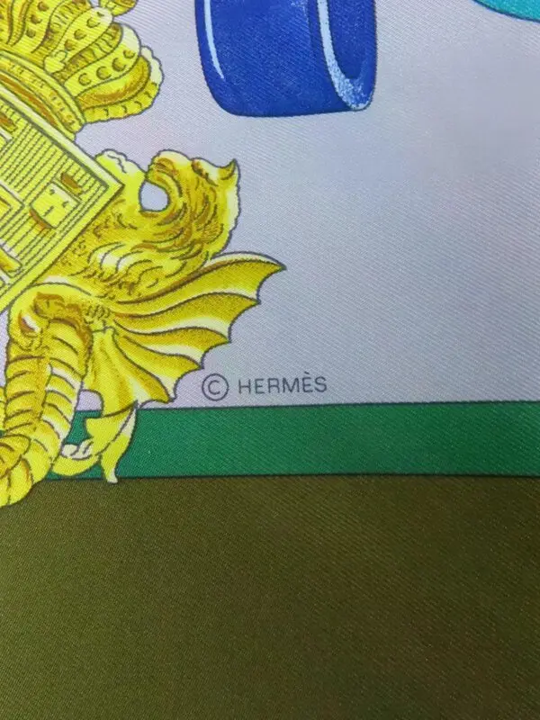 Hermès Graphic-pattern Scarf