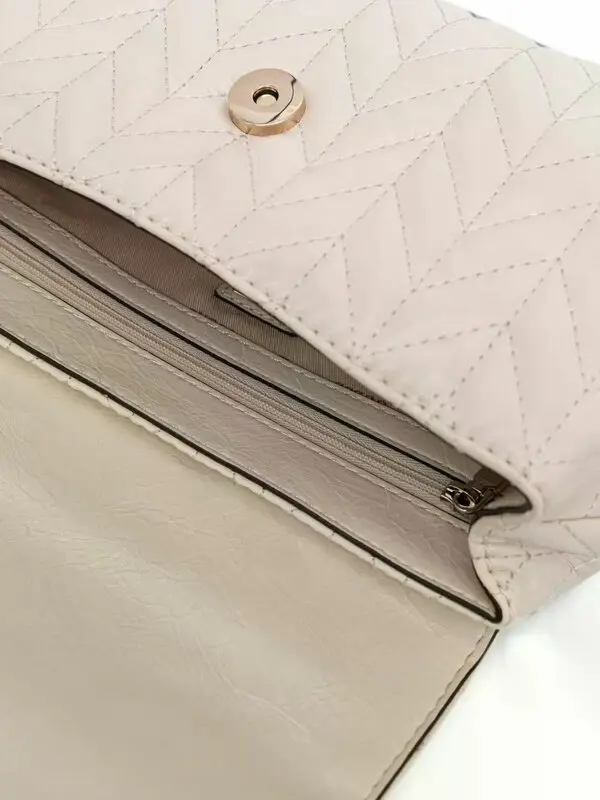 Guess Cheryl Chevron-quilted Shoulder Bag
