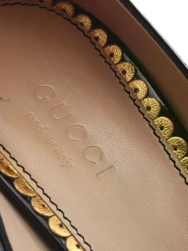 Gucci Embellished Pumps - Black
