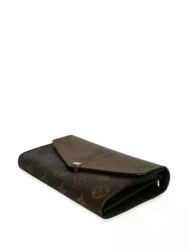 LOUIS VUITTON Giant Sarah Wallet