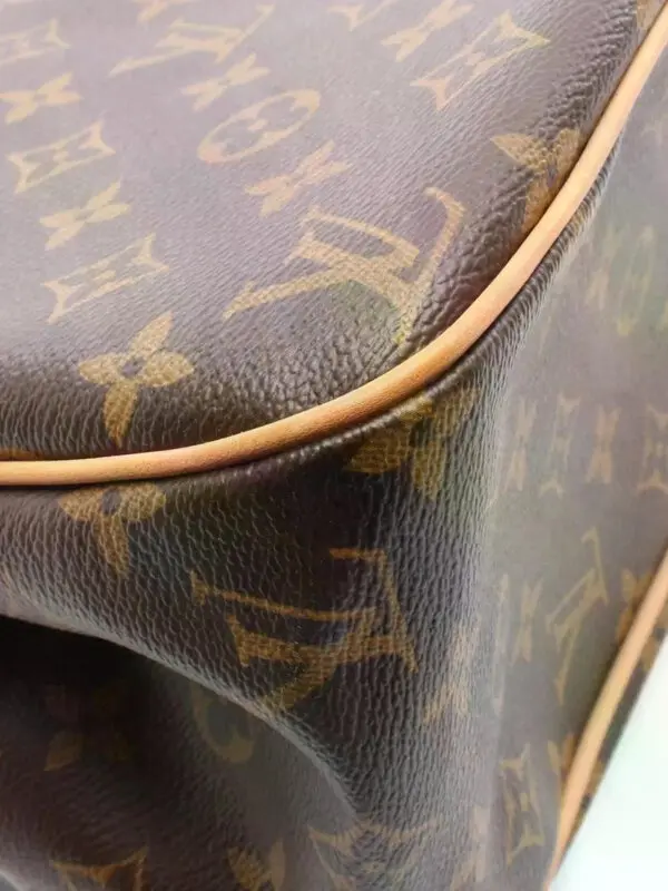 LOUIS VUITTON Monogram Canvas Batignolles Tote Bag
