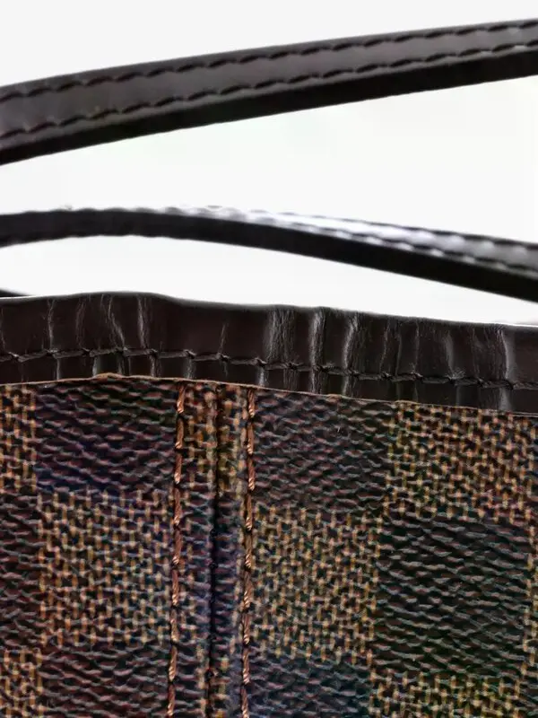 LOUIS VUITTON Damier Neverfull Mm Tote Bag