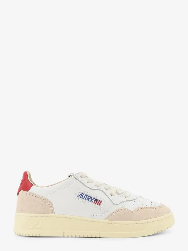AUTRY Medalist Low Leather Sneakers With Side Logo - White