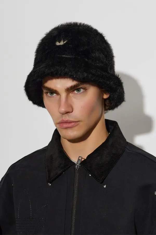 ADIDAS ORIGINALS Hat With Logo