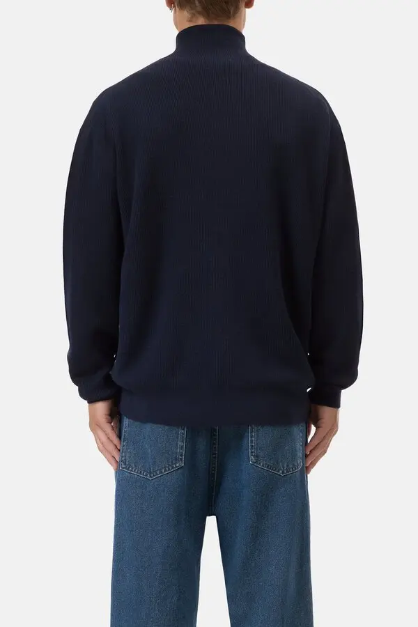 Closed Zippered Long-sleeve Sweater