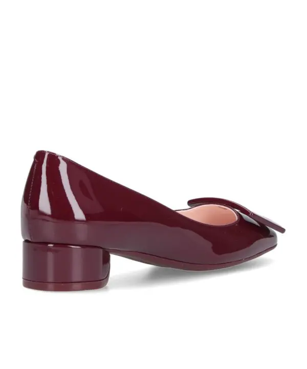 ROGER VIVIER U Look Low-heeled Shoes