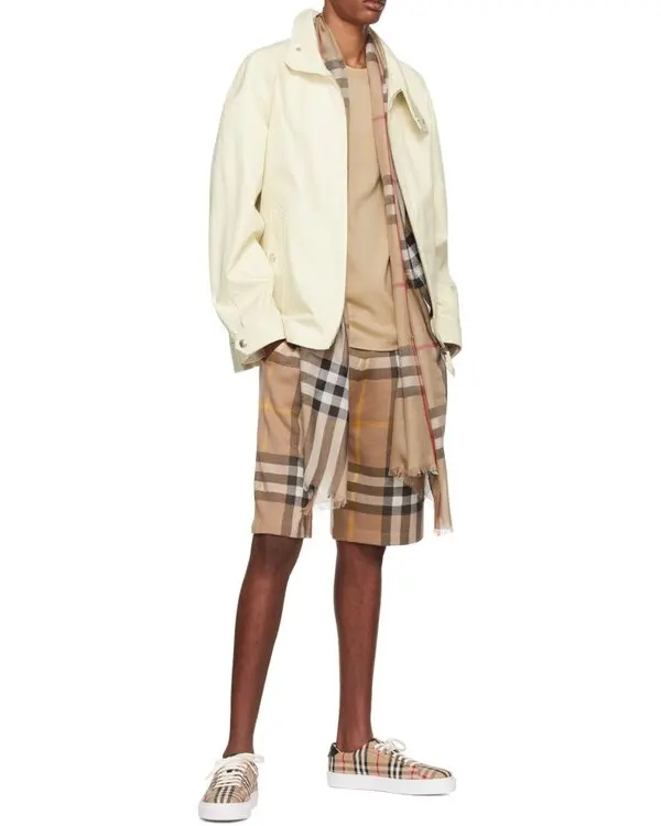 Burberry Logo-embroidered Crewneck T-shirt - Nude
