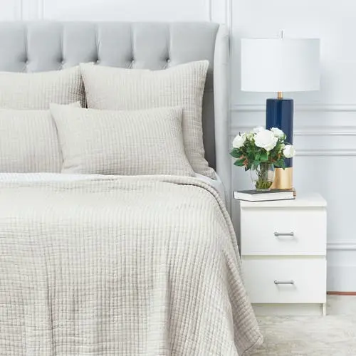 ELISABETH YORK Lida Bedding Queen Quilt