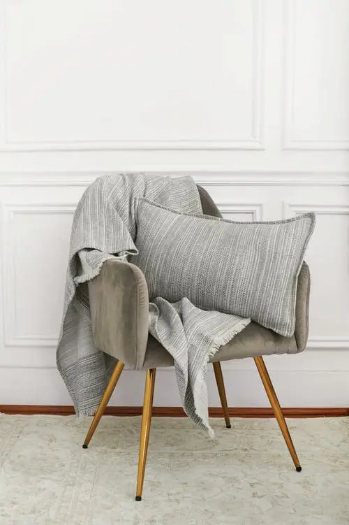 ELISABETH YORK Beacon Ash Large Throw Blanket