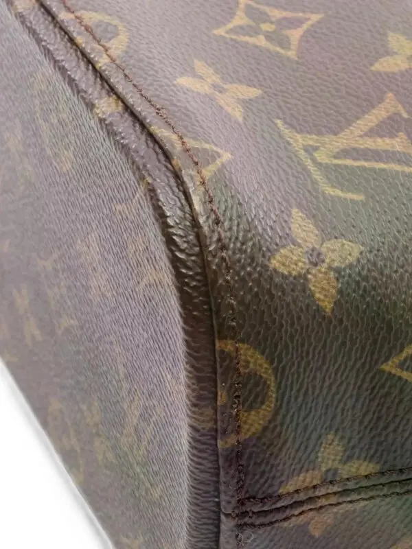LOUIS VUITTON Monogram Vivian Gm Tote Bag - Brown