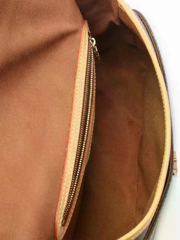 LOUIS VUITTON Sologne Cross Body Bag