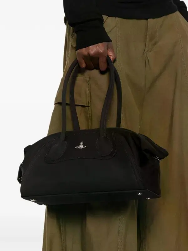VIVIENNE WESTWOOD Orb-plaque Shoulder Bag - Black