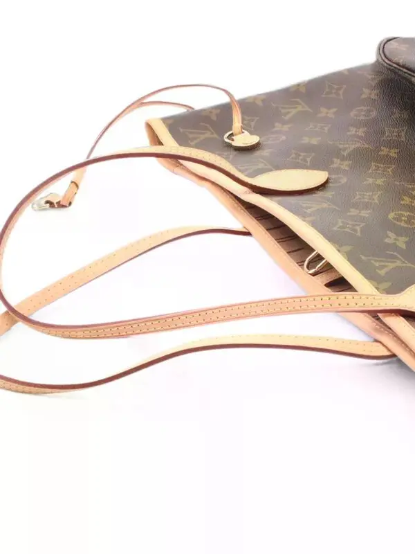 LOUIS VUITTON Monogram Canvas Neverfull Mm Tote Bag