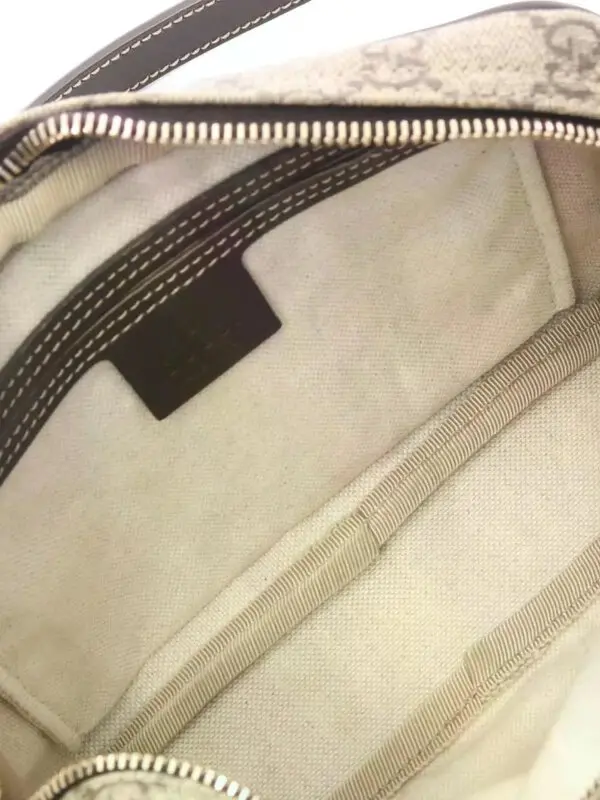 Gucci Gg Supreme Shoulder Bag