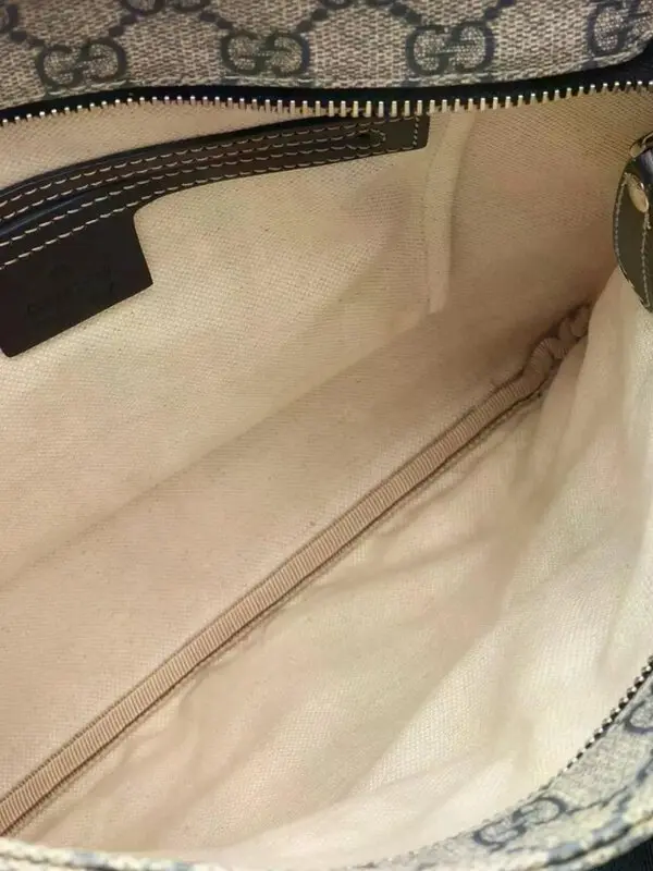 Gucci Gg Supreme Canvas Crossbody Bag