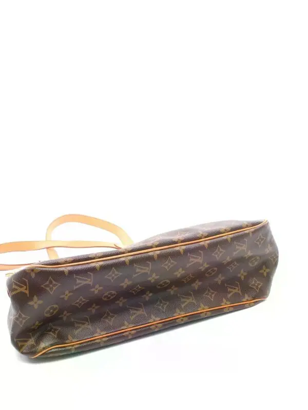 LOUIS VUITTON Batignolles Horizontal Shoulder Bag