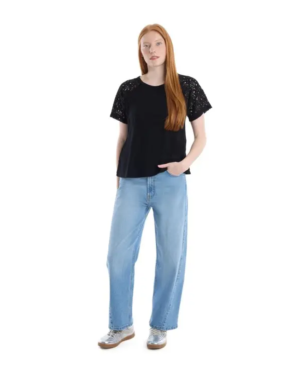 WILT CLOTHING Lace Raglan Sleeve Tee - Black