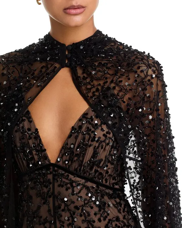 Johanna Ortiz Noble Wanderer Cape