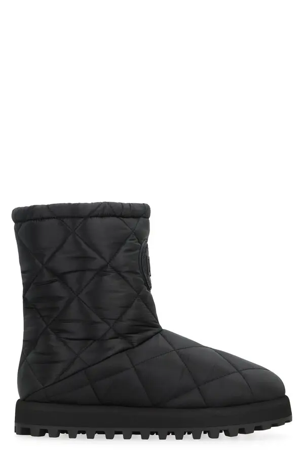 Dolce & Gabbana Quilted Ankle Boots With Logo Patch