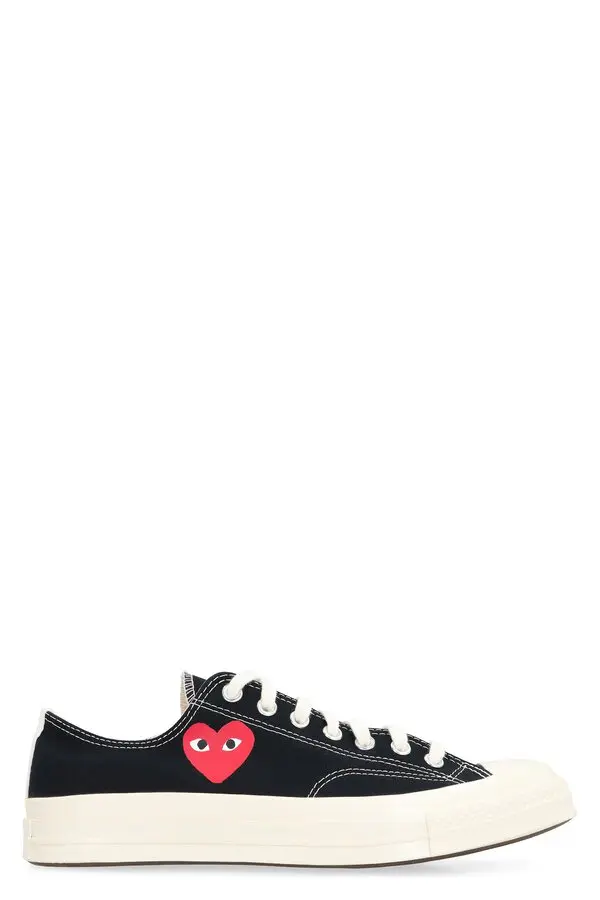 Play Comme Des Garcon Low Top Sneakers With Rubber Cap Toe - Black