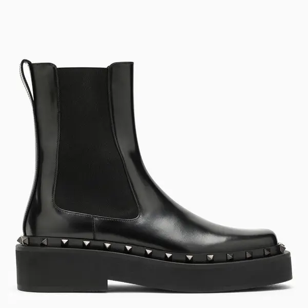Valentino Garavani Rockstud Leather Chelsea Boots