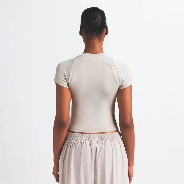 SKIMS Nike Airy" T-shirt