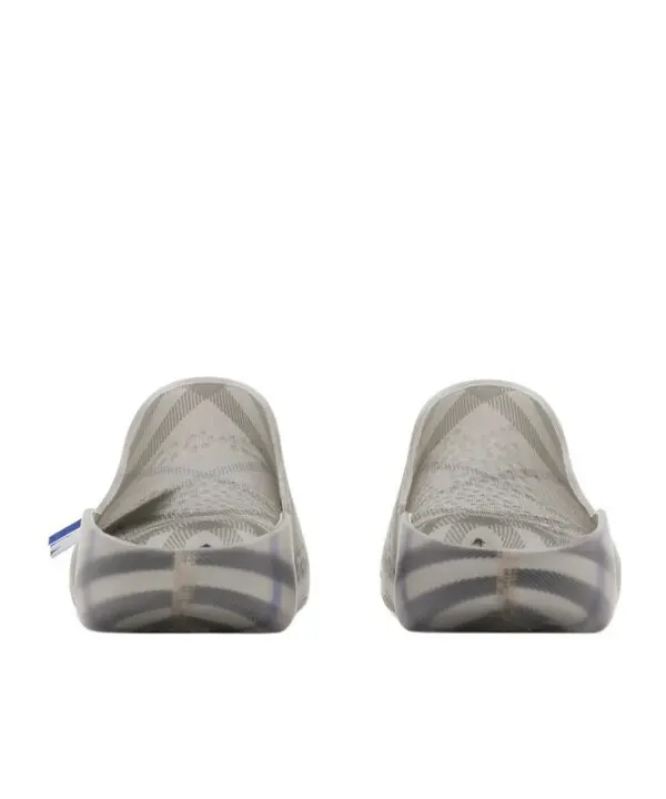 Burberry Stingray Checked Slip-on Slippers