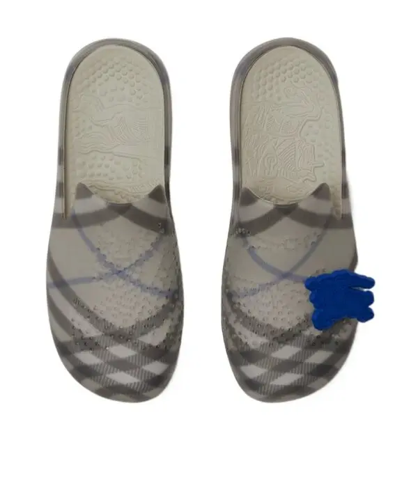 Burberry Stingray Checked Slip-on Slippers