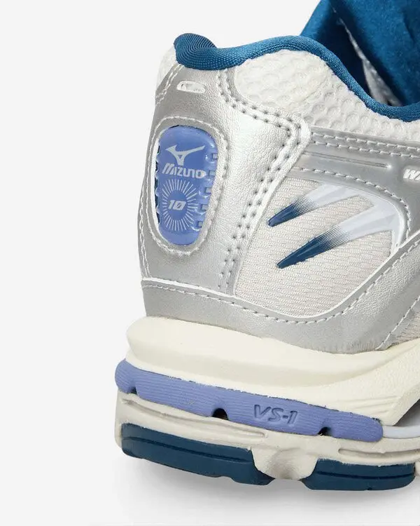 Mizuno Wave Rider 10 Sneakers