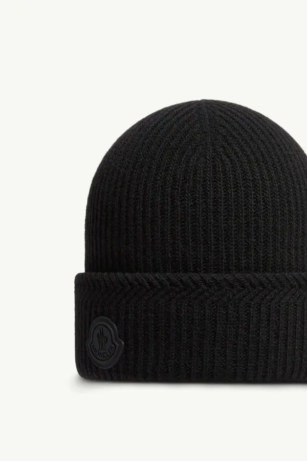 Moncler Logo-patch Ribbed Beanie
