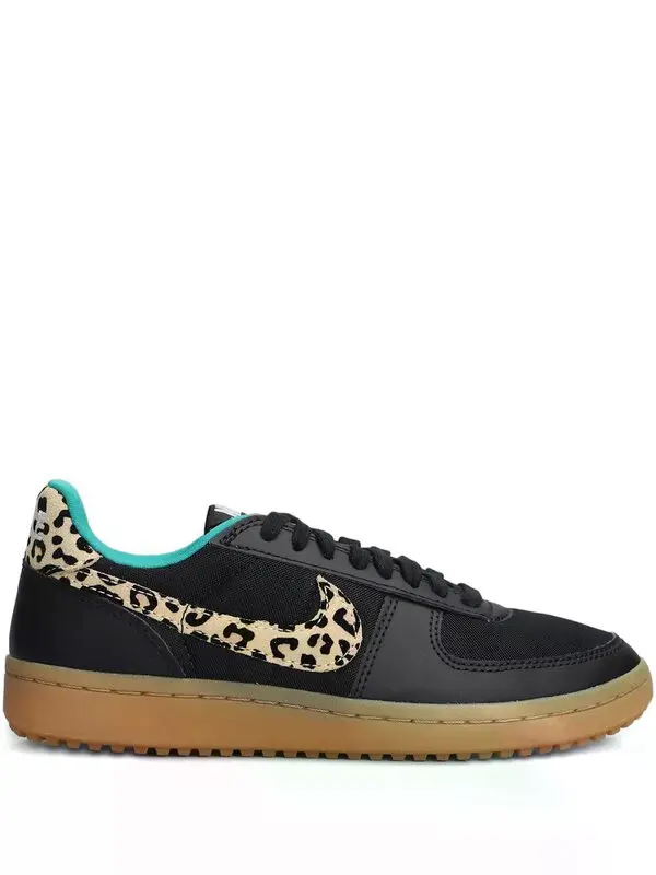 Nike Field General Sneakers