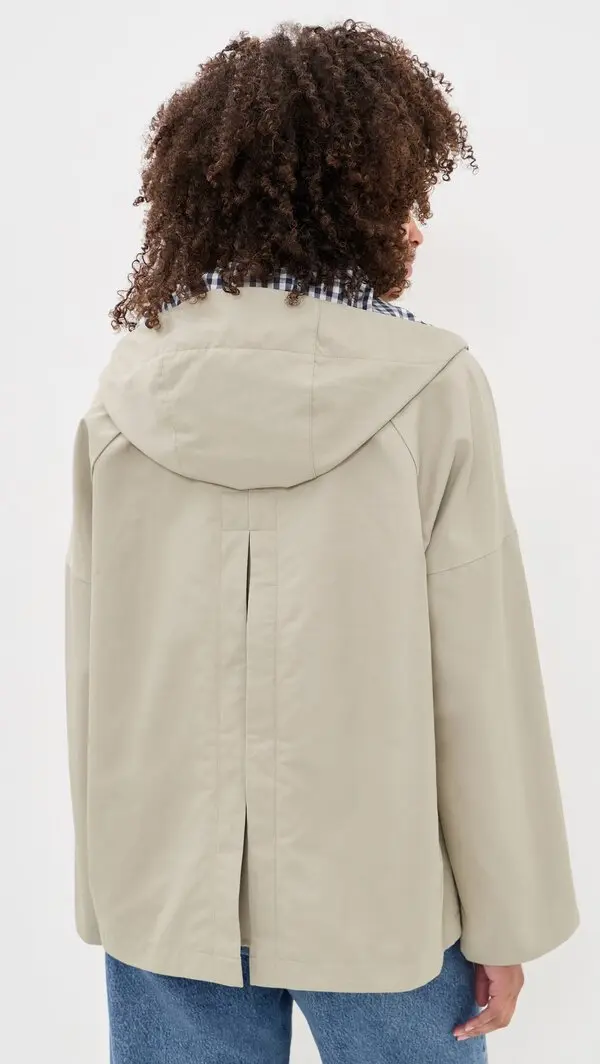 Barbour Kingswood Showerproof Jacket