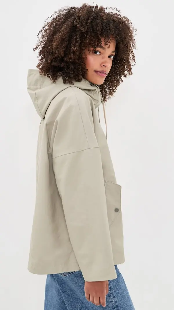 Barbour Kingswood Showerproof Jacket