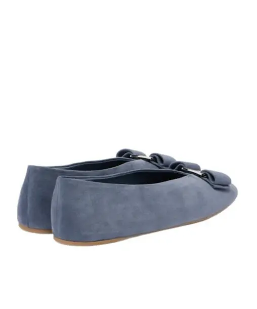 FERRAGAMO Versatile Minimalist Flat Shoes With Bow