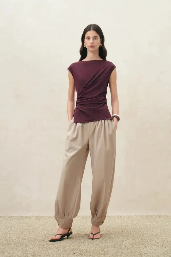 Fabrique Gemma Ruched Short Sleeve Top