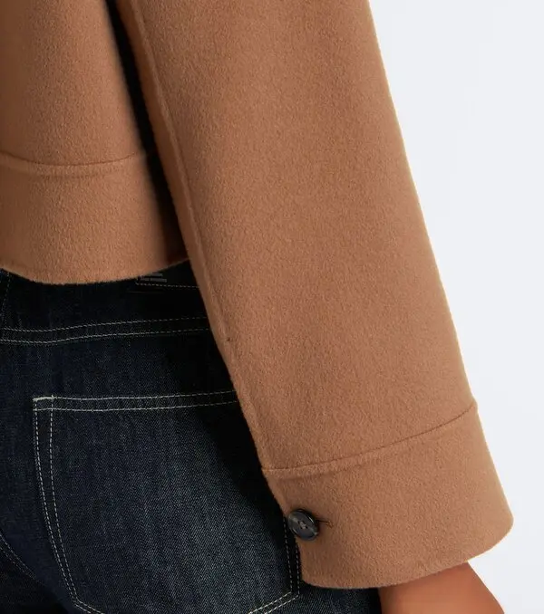 Max Mara Virgin Wool Cropped Jacket - Beige