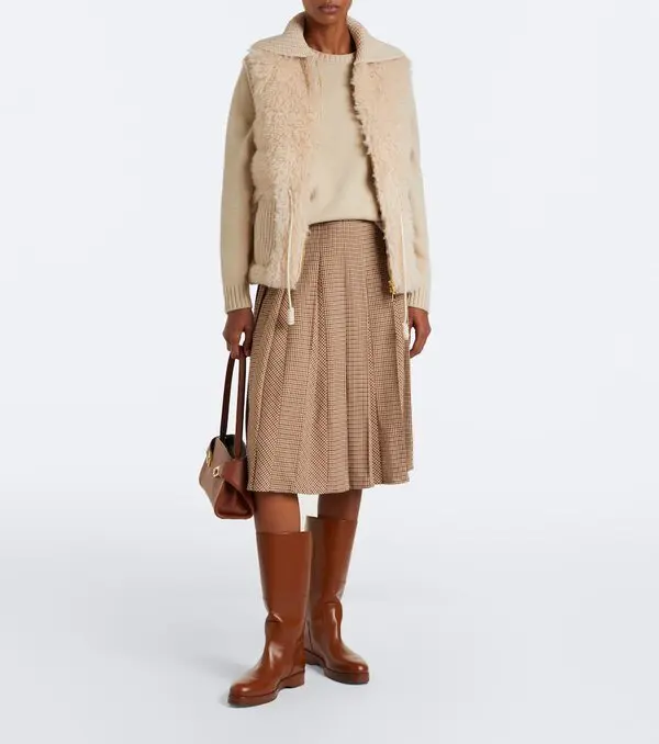 Moncler Shearling And Cashmere Down Vest - Beige