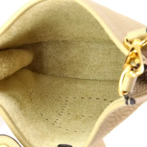 Hermès Evelyne Bag Gen Iii Clemence Tpm - White