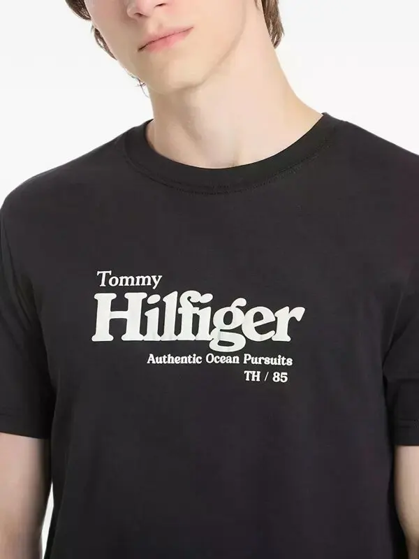 Tommy Hilfiger Logo-print T-shirt
