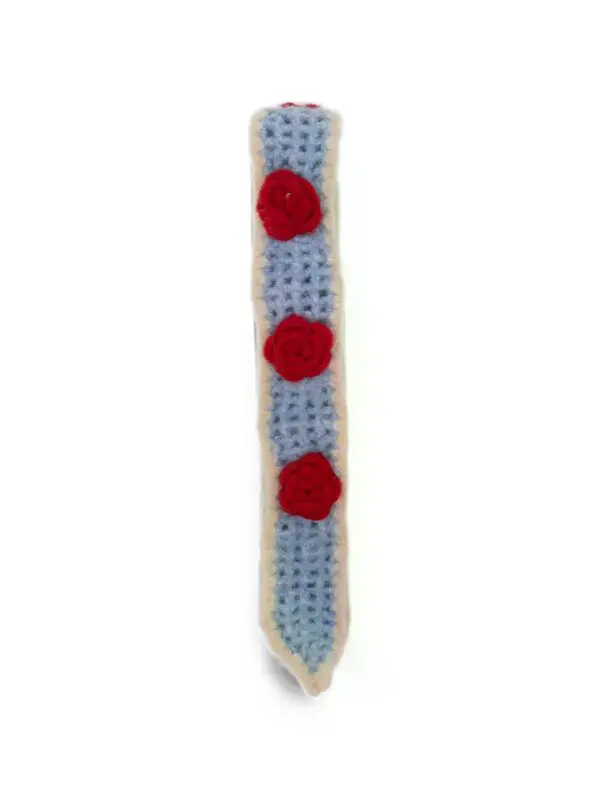 ROCKFISH Rose-appliqué Crochet Scarf