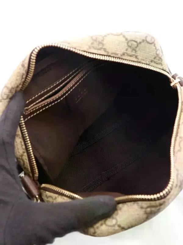Gucci Gg Supreme Crossbody Bag