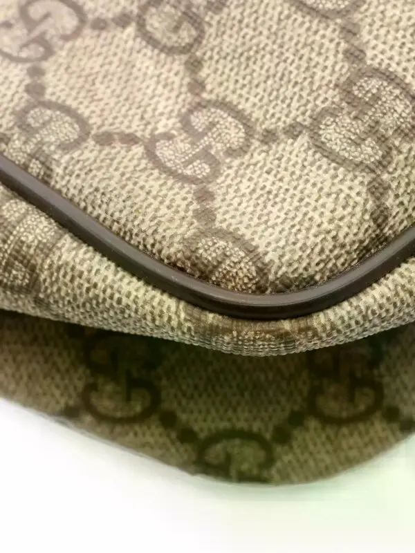 Gucci Gg Supreme Crossbody Bag