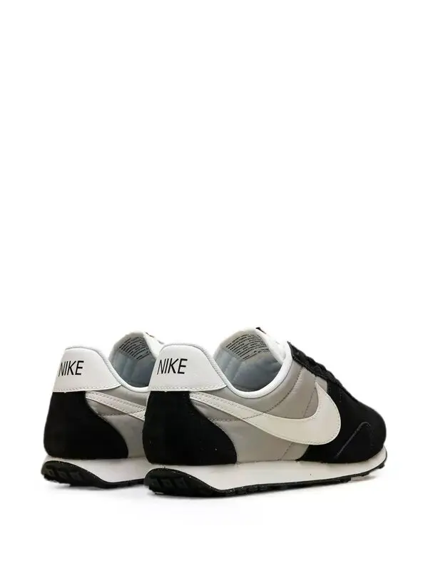 Nike Pre Montreal '17 Lace-up Sneakers