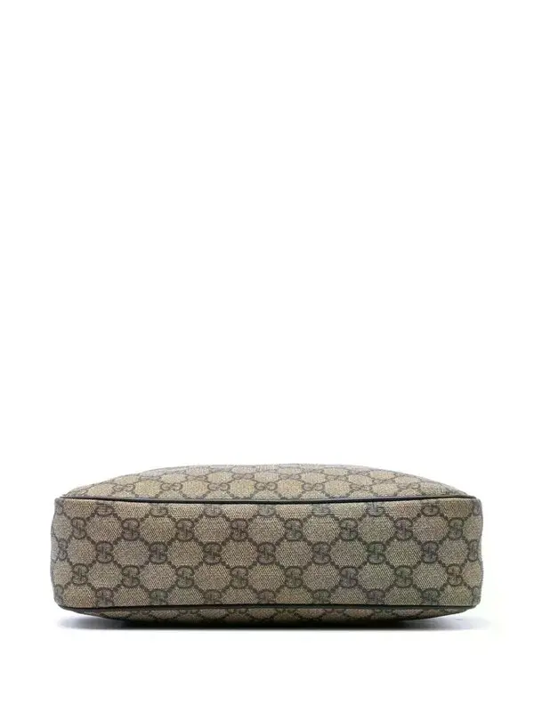 Gucci Gg Supreme Crossbody Bag