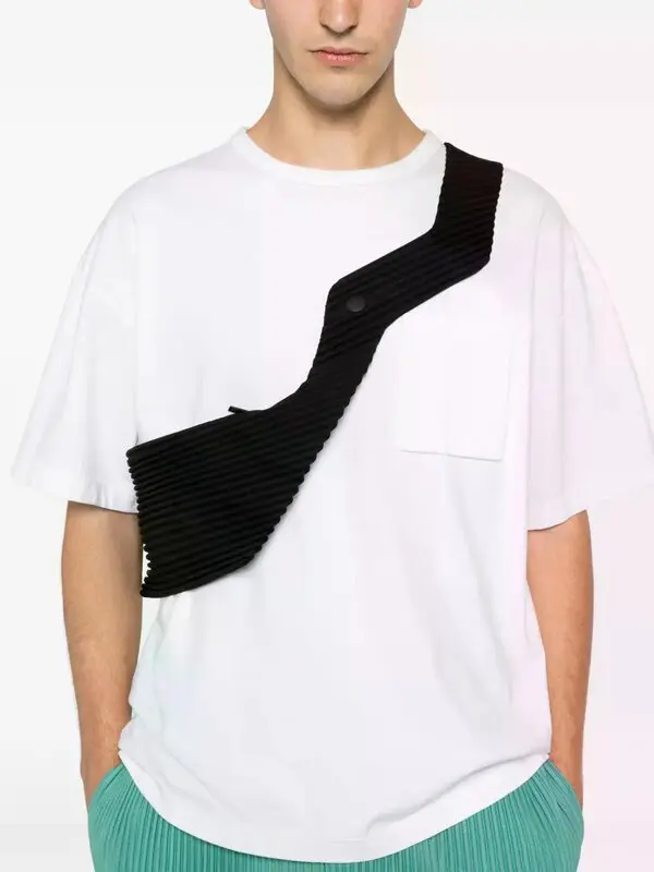 Issey Miyake Pleated Belt Bag - Black